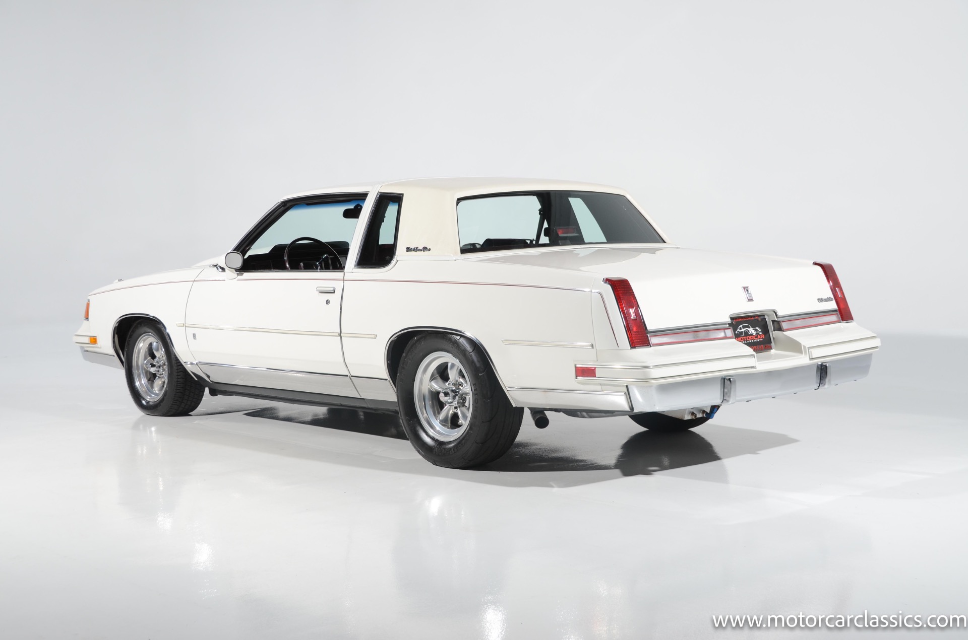 Used 1988 Oldsmobile Cutlass Supreme Classic Brougham For Sale ($32,900 ...