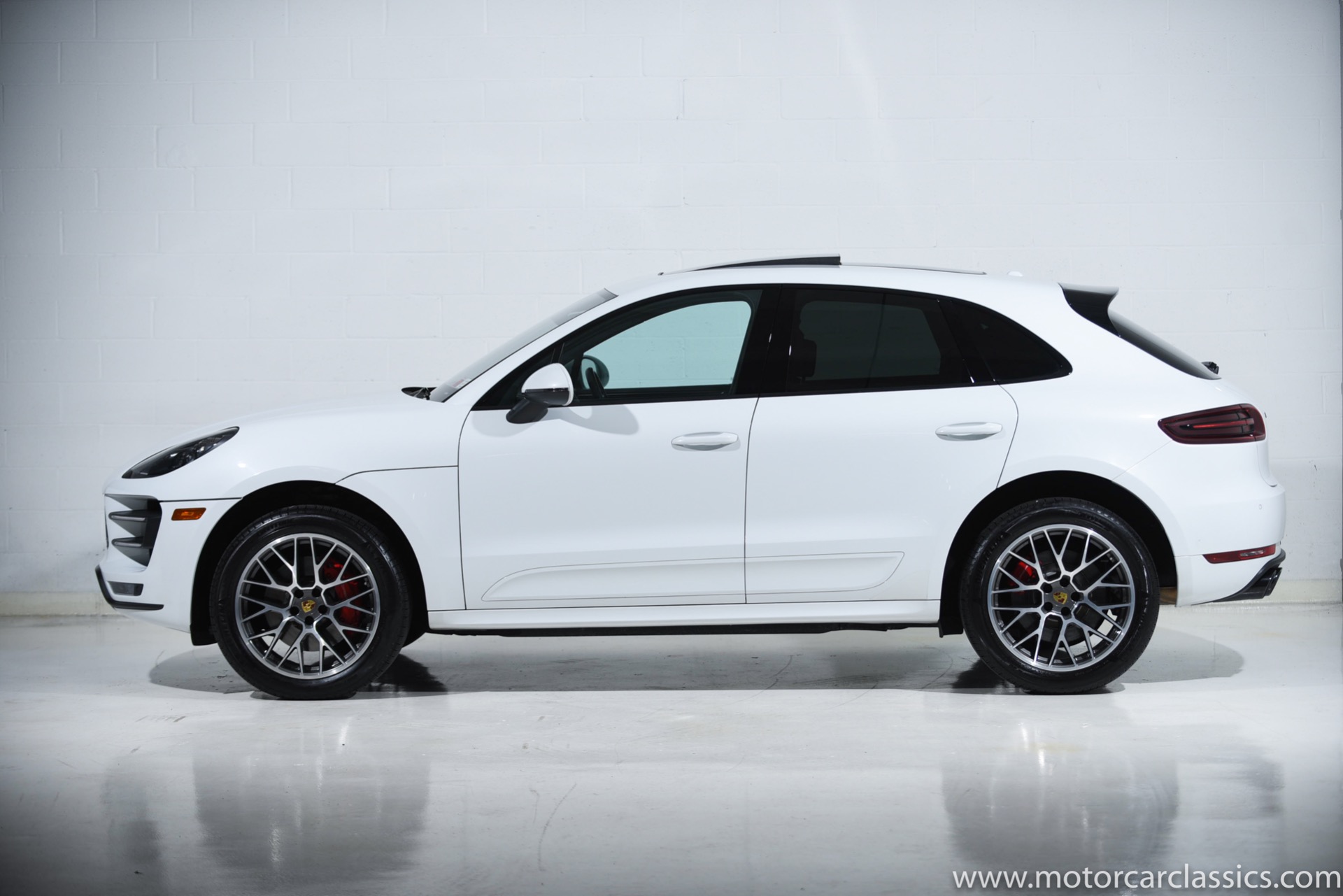 Used 2016 Porsche Macan Turbo For Sale ($57,900) | Motorcar Classics ...